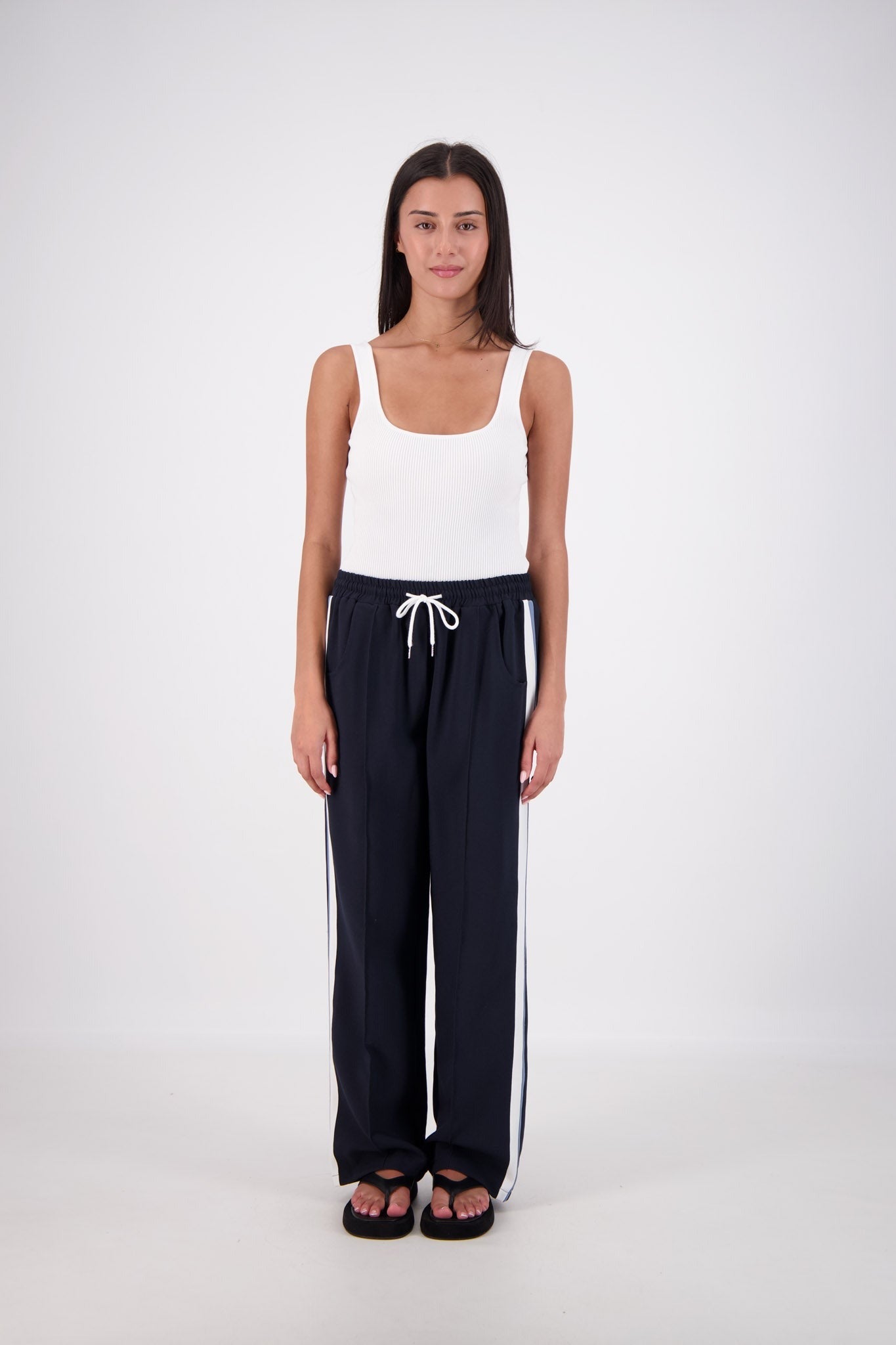 Jasmine Alexa | Cassis Trouser - Navy